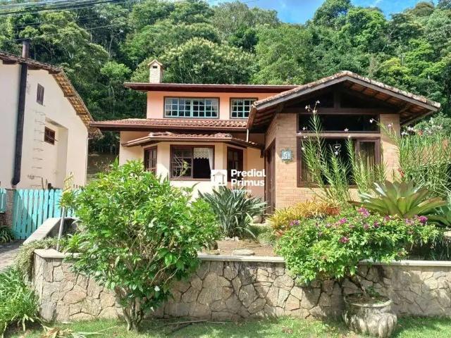 Casa / Sobrado em Condomínio para Venda em Nova Friburgo/RJ Chácara Paraíso 3 Quartos