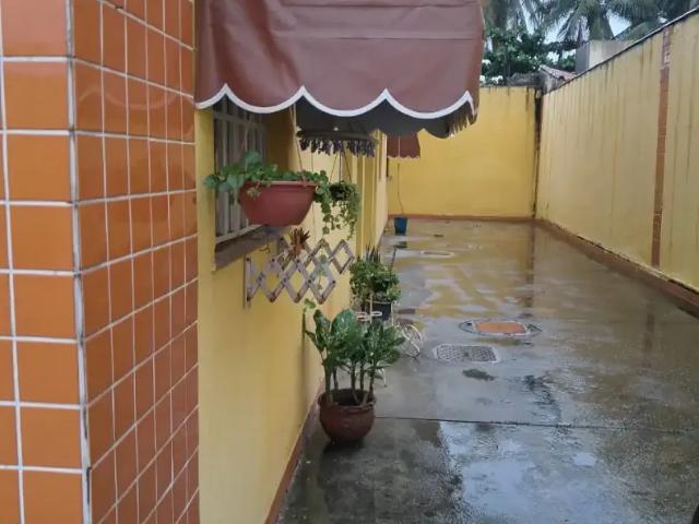 Casa / Sobrado em Condomínio para Venda em Nova Iguaçu/RJ Carolina 2 Quartos