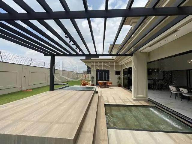 Casa / Sobrado em Condomínio para Venda em Nova Odessa/SP Estância Hípica 4 Quartos