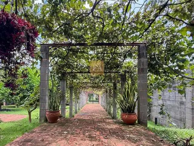 Casa / Sobrado em Condomínio para Venda em Nova Odessa/SP Recanto da Fazenda 4 Quartos