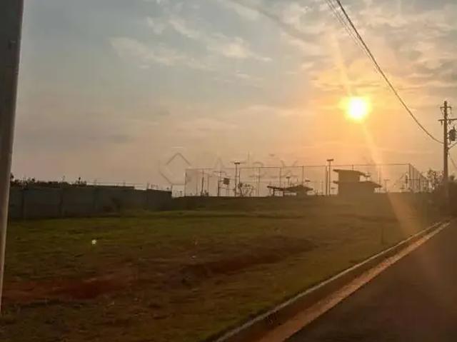 Casa / Sobrado em Condomínio para Venda em Nova Odessa/SP Vista Jardim