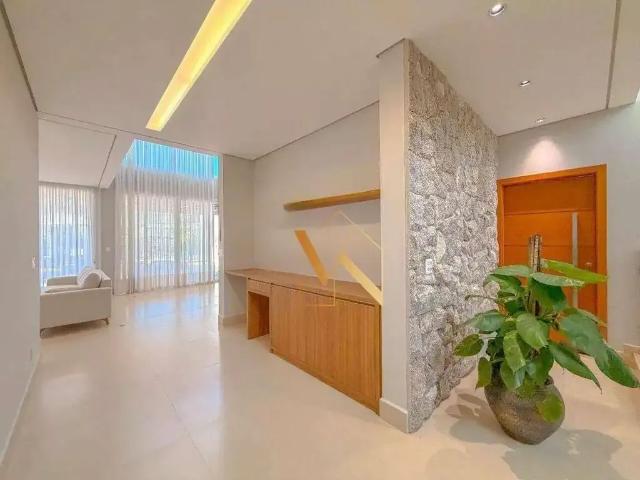 Casa / Sobrado em Condomínio para Venda em Atibaia/SP Tanque 4 Quartos