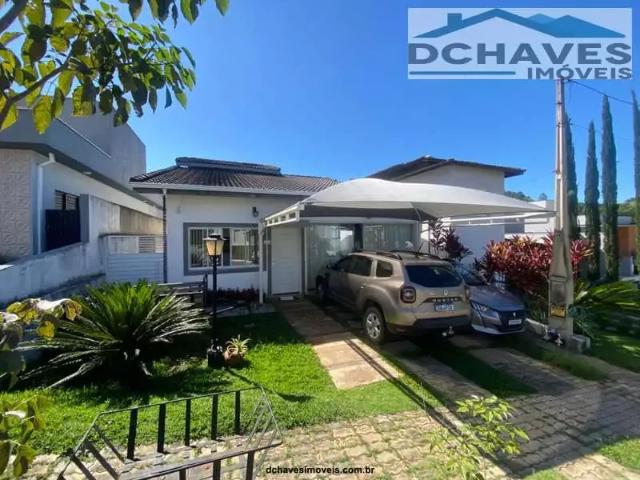 Casa / Sobrado em Condomínio para Venda em Atibaia/SP Terras de Atibaia 4 Quartos