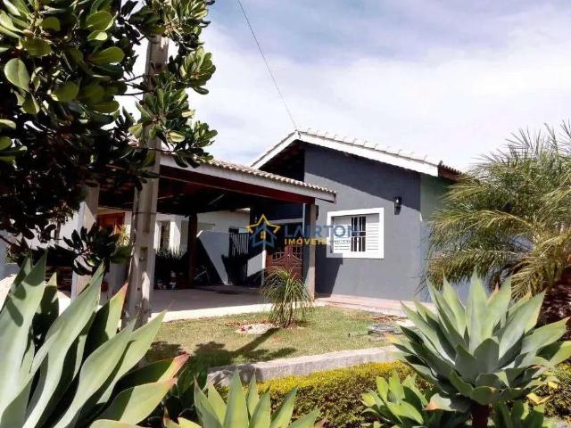Casa / Sobrado em Condomínio para Venda em Atibaia/SP Terras de Atibaia 3 Quartos