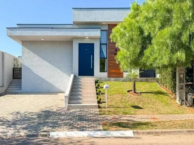 Casa / Sobrado em Condomínio para Venda em Atibaia/SP Terras de Atibaia 3 Quartos