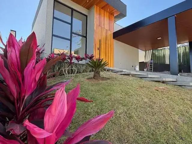 Casa / Sobrado em Condomínio para Venda em Atibaia/SP Terras de Atibaia 3 Quartos