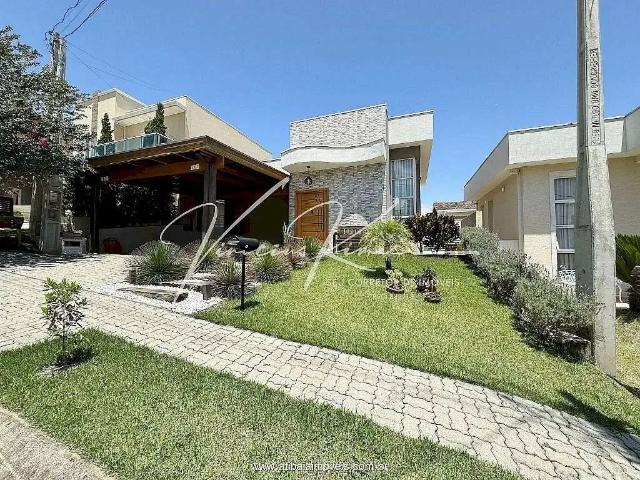 Casa / Sobrado em Condomínio para Venda em Atibaia/SP Terras de Atibaia 3 Quartos