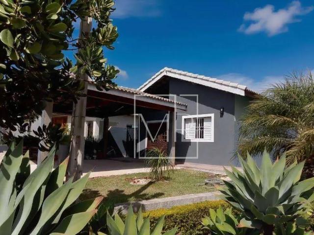 Casa / Sobrado em Condomínio para Venda em Atibaia/SP Terras de Atibaia 3 Quartos