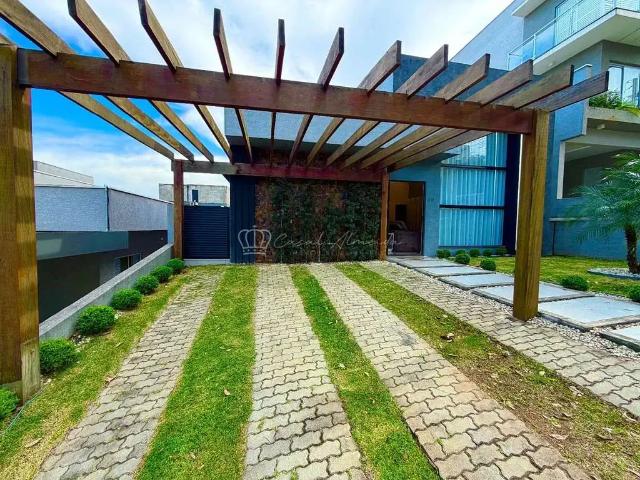Casa / Sobrado em Condomínio para Venda em Atibaia/SP Terras de Atibaia 3 Quartos