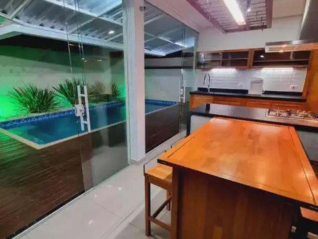 Casa / Sobrado em Condomínio para Venda em Atibaia/SP Terras de Atibaia 3 Quartos