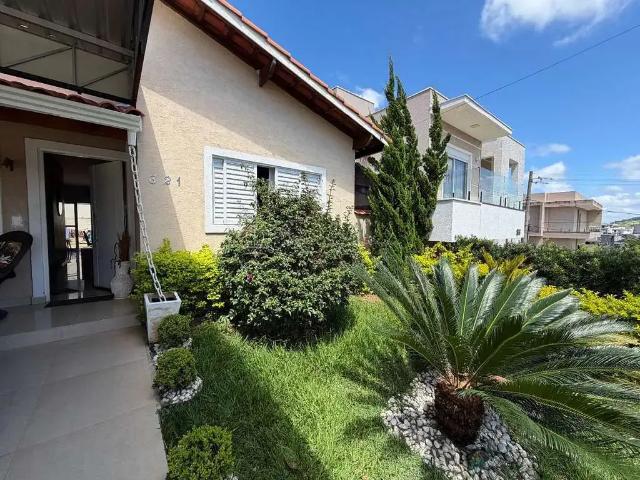 Casa / Sobrado em Condomínio para Venda em Atibaia/SP Terras de Atibaia 3 Quartos