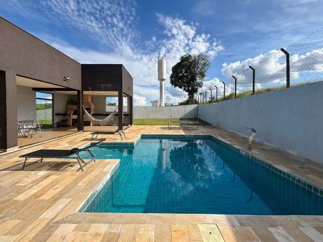 Casa / Sobrado em Condomínio para Venda em Atibaia/SP Usina 4 Quartos