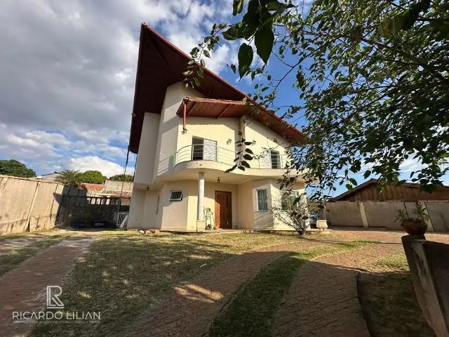 Casa / Sobrado em Condomínio para Venda em Atibaia/SP Vila Dom Pedro 3 Quartos