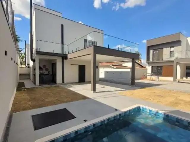 Casa / Sobrado em Condomínio para Venda em Atibaia/SP Vila Giglio 3 Quartos