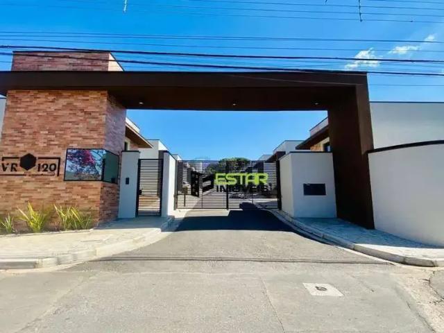 Casa / Sobrado em Condomínio para Venda em Atibaia/SP Vila Petrópolis 3 Quartos