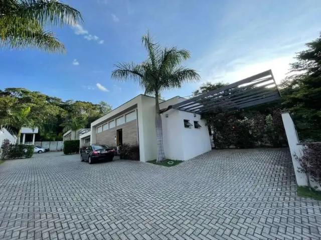 Casa / Sobrado em Condomínio para Venda em Atibaia/SP Vila Santista 3 Quartos