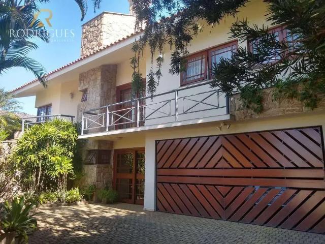 Casa / Sobrado em Condomínio para Venda em Atibaia/SP Vila Santista 4 Quartos