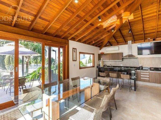 Casa / Sobrado em Condomínio para Venda em Atibaia/SP Vila Santista 4 Quartos