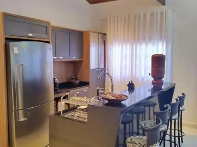 Casa / Sobrado em Condomínio para Venda em Atibaia/SP Vitória Régia 3 Quartos