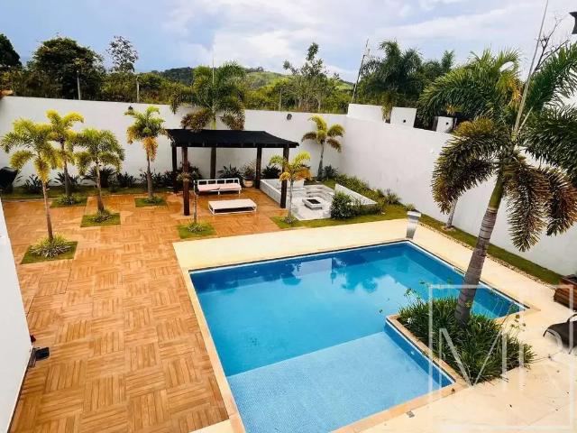 Casa / Sobrado em Condomínio para Venda em Atibaia/SP Altos da Floresta 4 Quartos