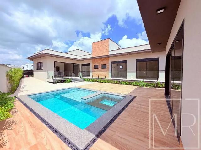 Casa / Sobrado em Condomínio para Venda em Atibaia/SP Campos de Atibaia 3 Quartos