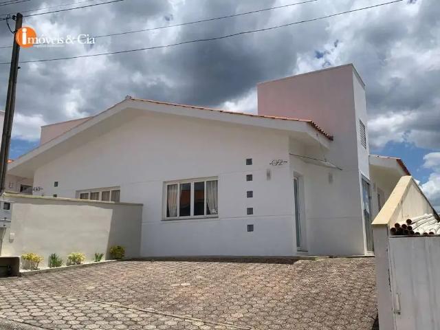 Casa / Sobrado em Condomínio para Venda em Atibaia/SP Cachoeira 3 Quartos