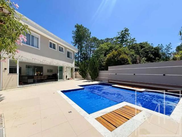 Casa / Sobrado em Condomínio para Venda em Atibaia/SP Caetetuba 4 Quartos