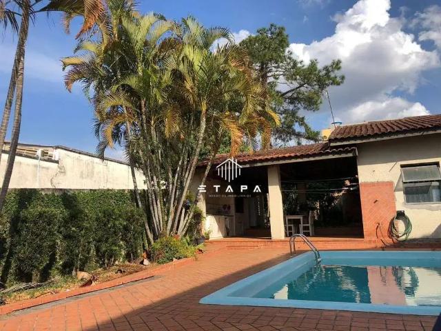 Casa / Sobrado em Condomínio para Venda em Atibaia/SP Centro 4 Quartos