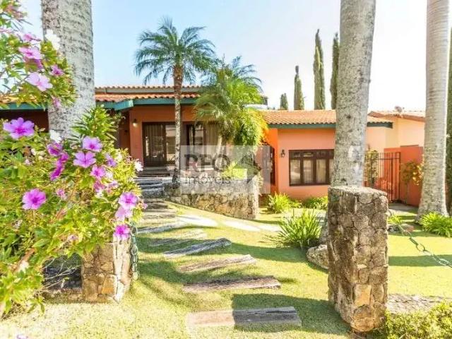 Casa / Sobrado em Condomínio para Venda em Atibaia/SP Centro 4 Quartos