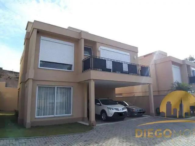 Casa / Sobrado em Condomínio para Venda em Atibaia/SP Cidade Satélite 4 Quartos