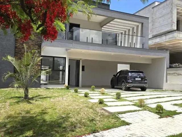Casa / Sobrado em Condomínio para Venda em Atibaia/SP Condomínio Figueira Garden 4 Quartos