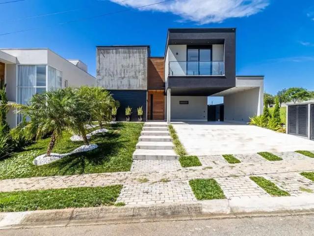 Casa / Sobrado em Condomínio para Venda em Atibaia/SP Condomínio Figueira Garden 4 Quartos