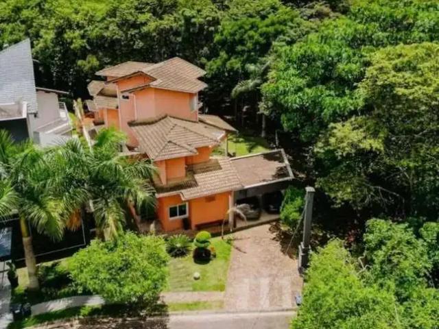 Casa / Sobrado em Condomínio para Venda em Atibaia/SP Condomínio Figueira Garden 5 Quartos