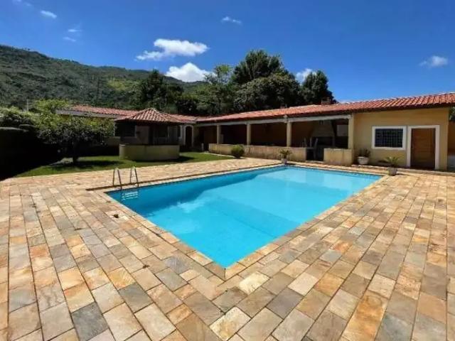 Casa / Sobrado em Condomínio para Venda em Atibaia/SP Condomínio Flamboyant B 4 Quartos
