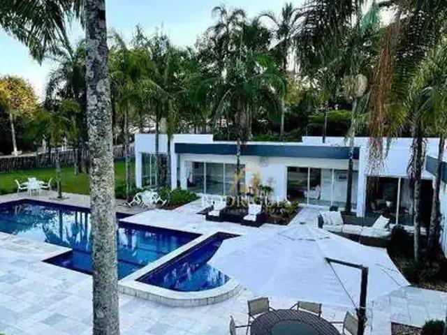 Casa / Sobrado em Condomínio para Venda em Atibaia/SP Condomínio Flamboyant B 4 Quartos