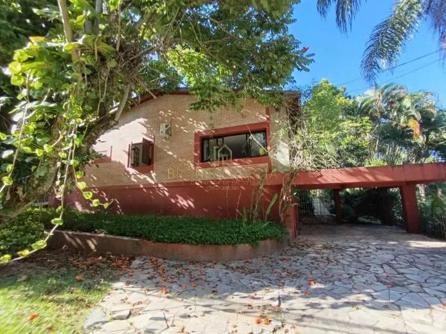 Casa / Sobrado em Condomínio para Venda em Atibaia/SP Condomínio Flamboyant B 4 Quartos