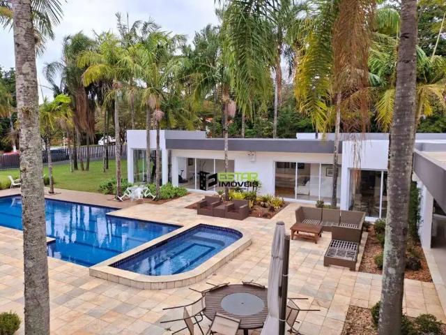 Casa / Sobrado em Condomínio para Venda em Atibaia/SP Condomínio Flamboyant B 4 Quartos