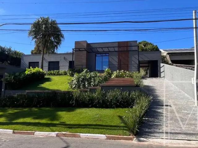 Casa / Sobrado em Condomínio para Venda em Atibaia/SP Condomínio Flamboyant B 4 Quartos