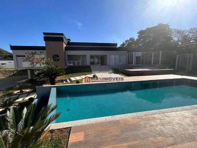 Casa / Sobrado em Condomínio para Venda em Atibaia/SP Condomínio Flamboyant B 4 Quartos
