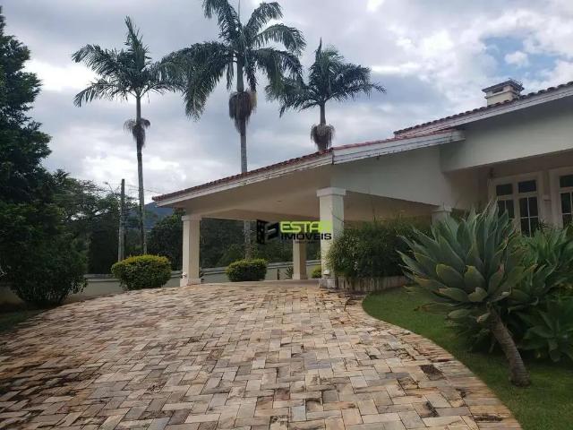Casa / Sobrado em Condomínio para Venda em Atibaia/SP Condomínio Flamboyant B 5 Quartos