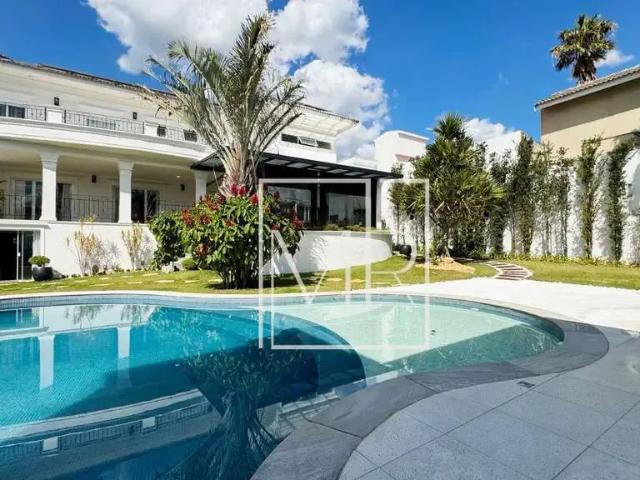 Casa / Sobrado em Condomínio para Venda em Atibaia/SP Condomínio Flamboyant B 6 Quartos