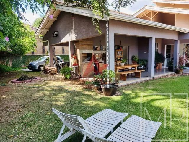 Casa / Sobrado em Condomínio para Venda em Atibaia/SP Condomínio Parque das Garças I 3 Quartos