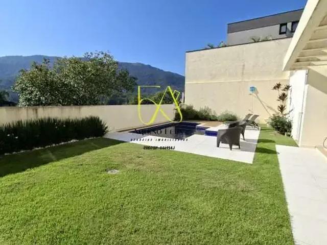 Casa / Sobrado em Condomínio para Venda em Atibaia/SP Condomínio Residencial Água Verde 4 Quartos