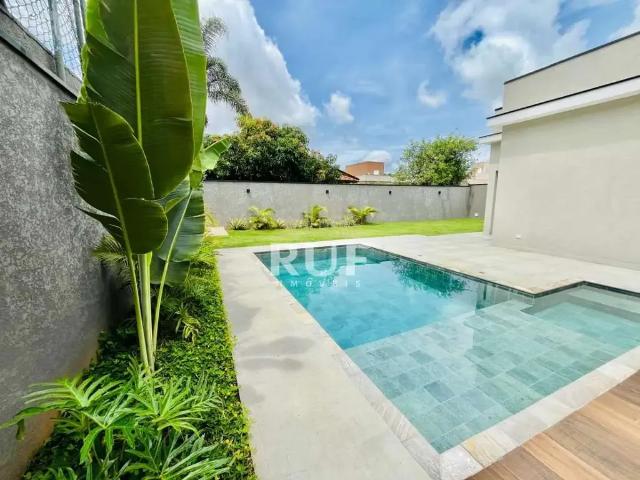 Casa / Sobrado em Condomínio para Venda em Atibaia/SP Condomínio Residencial Shamballa II 4 Quartos