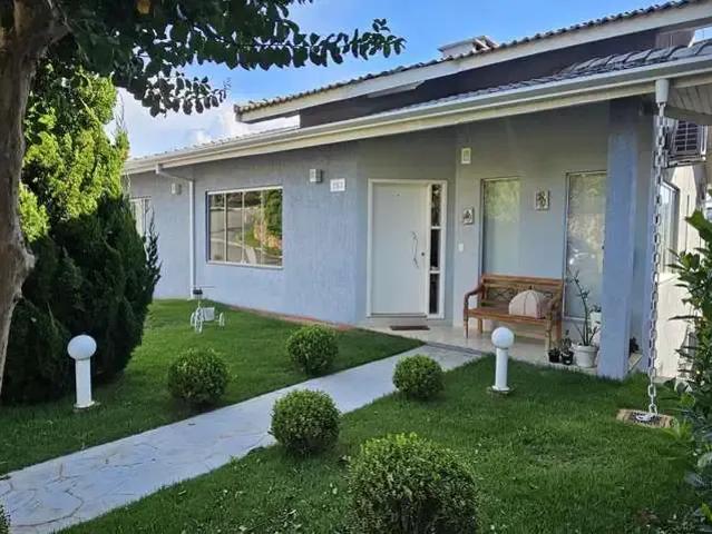 Casa / Sobrado em Condomínio para Venda em Atibaia/SP Condomínio Serra da Estrela 3 Quartos