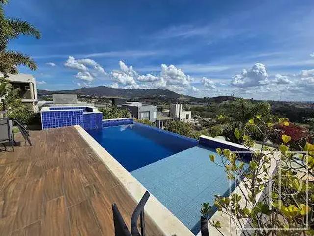 Casa / Sobrado em Condomínio para Venda em Atibaia/SP Condomínio Serra da Estrela 3 Quartos