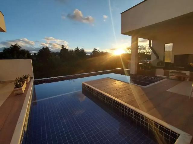 Casa / Sobrado em Condomínio para Venda em Atibaia/SP Condomínio Serra da Estrela 3 Quartos