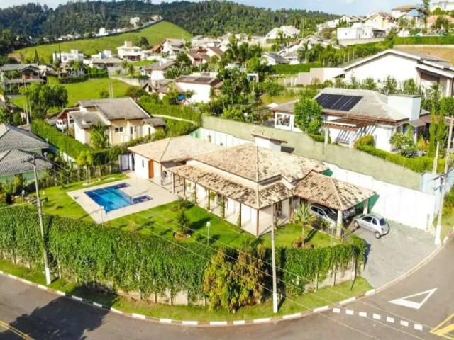 Casa / Sobrado em Condomínio para Venda em Atibaia/SP Condomínio Serra da Estrela 5 Quartos