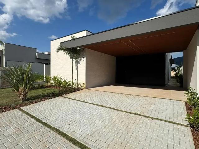Casa / Sobrado em Condomínio para Venda em Atibaia/SP Estância Lynce 3 Quartos