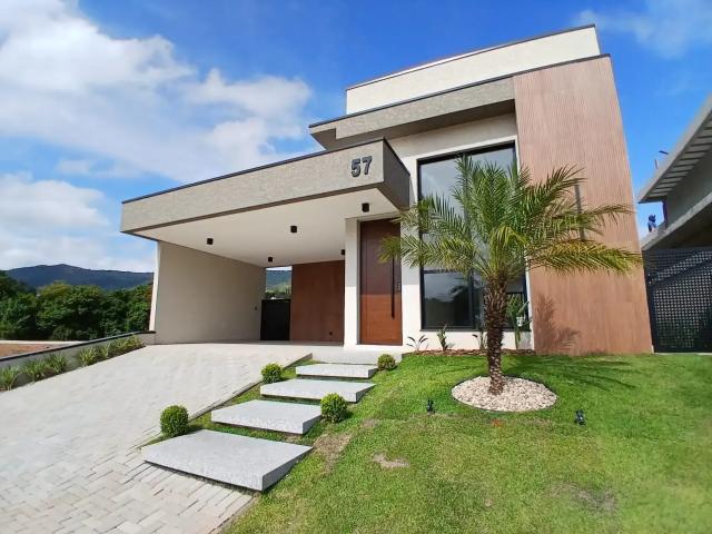 Casa / Sobrado em Condomínio para Venda em Atibaia/SP Estância Lynce 3 Quartos